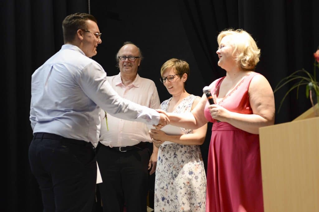 Festliche Abschlussfeier für Absolvent*innen der Höheren Berufsfachschule