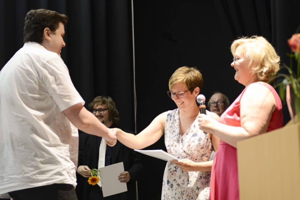 Festliche Abschlussfeier für Absolvent*innen der Höheren Berufsfachschule