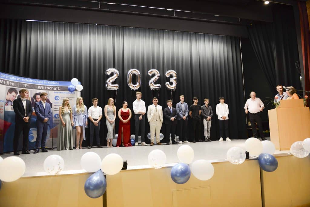 Festliche Abschlussfeier für Absolvent*innen der Höheren Berufsfachschule